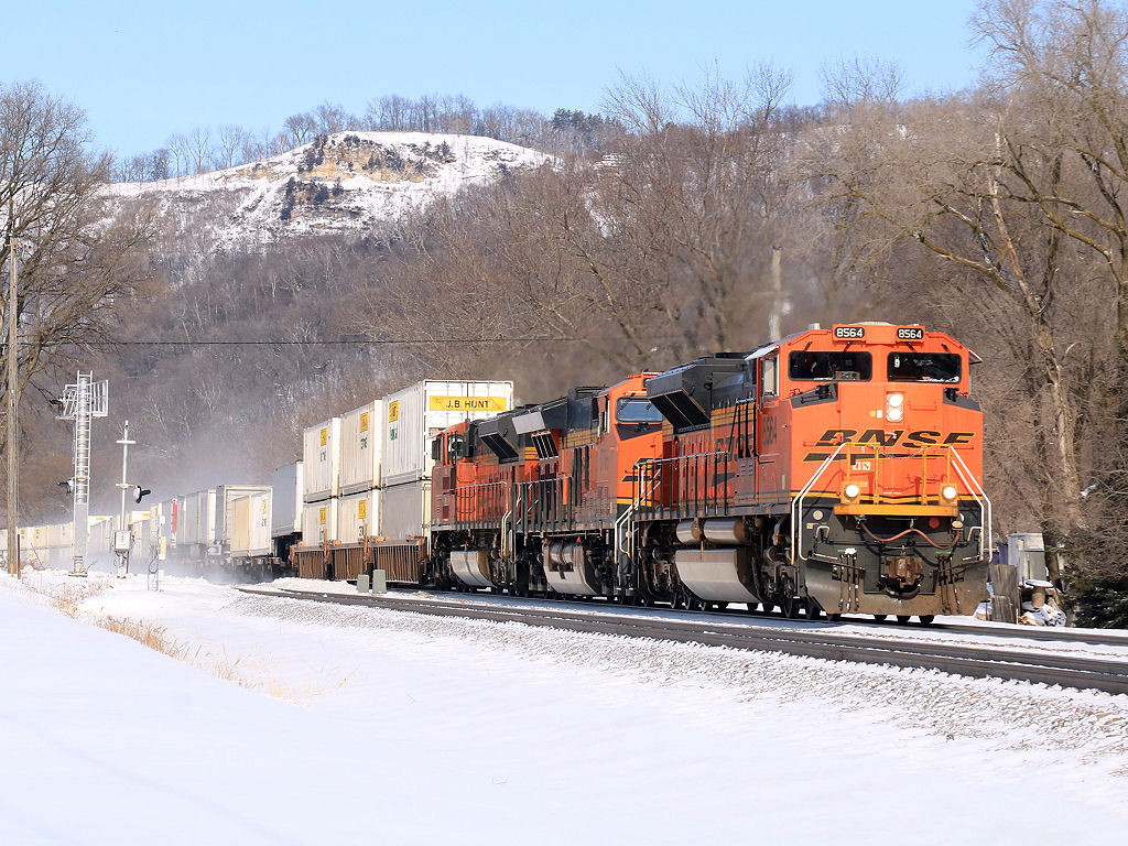 BNSF 8564